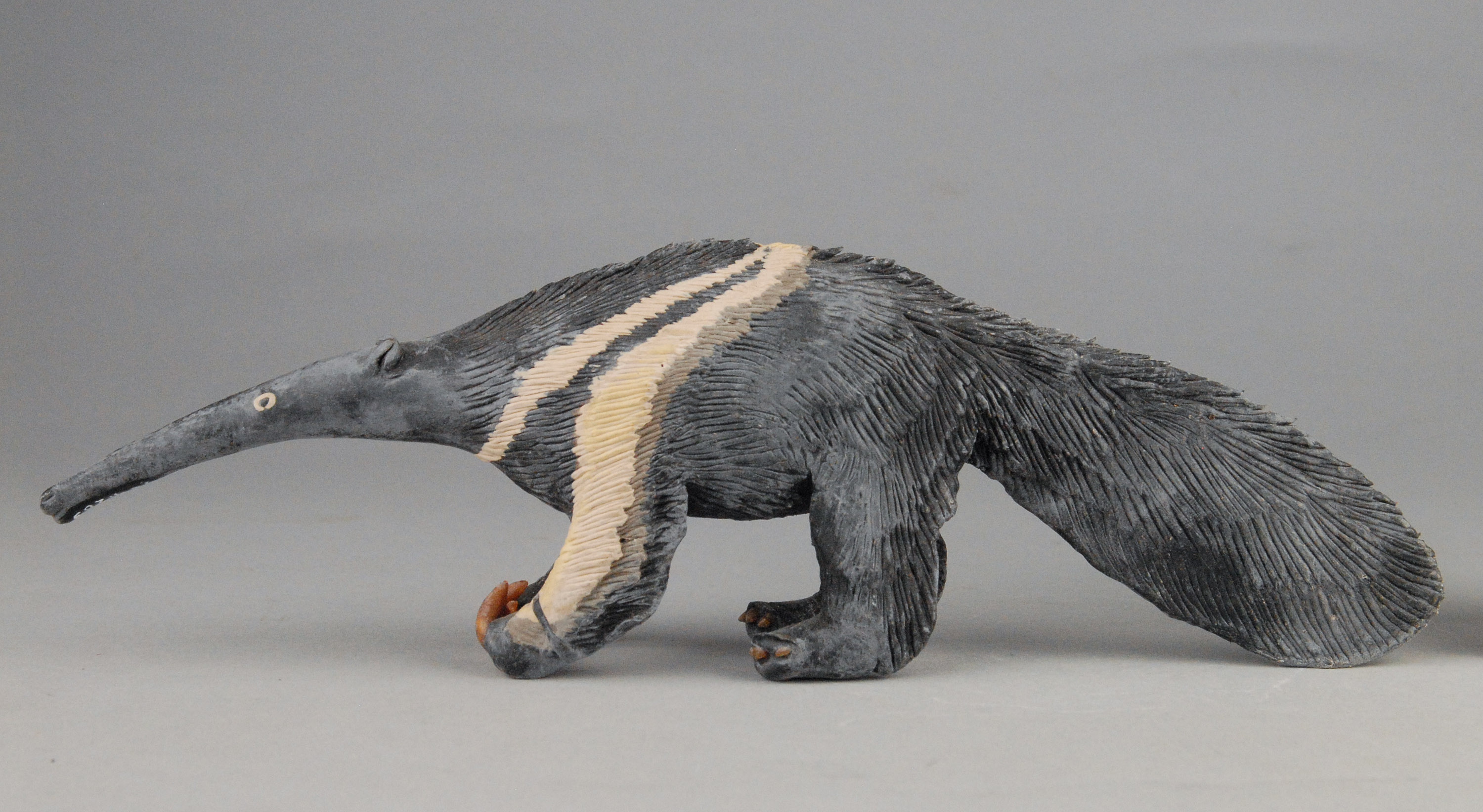 Anteater figure - Online Collection - Weltmuseum Wien